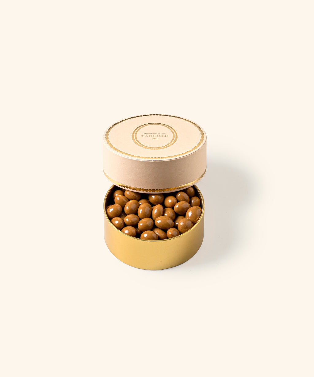 Pearls box peanut caramel | La Maison Ladurée